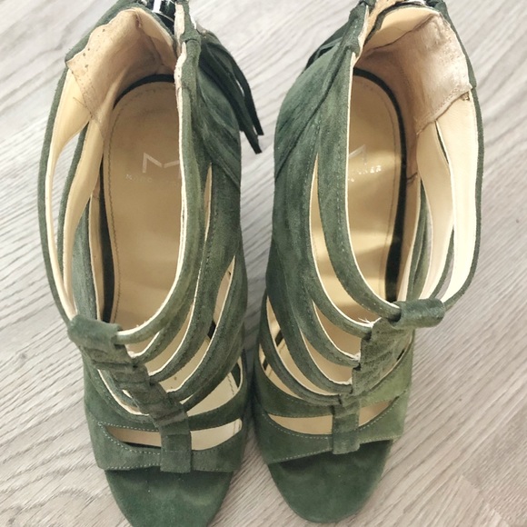 Marc Fisher | Shoes | Marc Fisher Hindera Open Toe Caged Sandal 5m ...